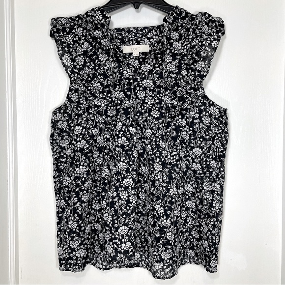 LOFT | Tops | Nwt Loft Ruffle Tieneck Top White Floral M | Poshmark